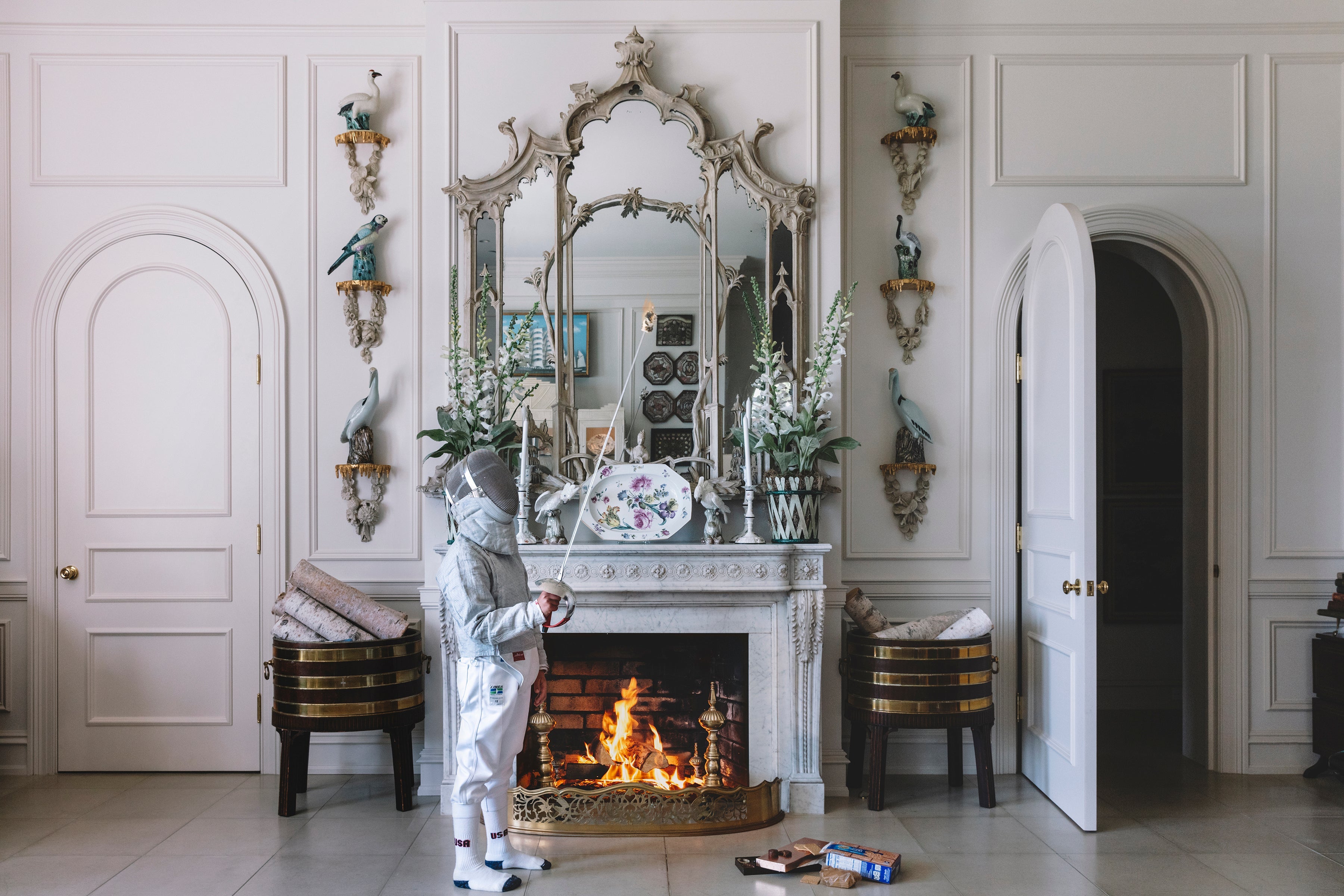 Please Sign In All Guests – Nick Mele